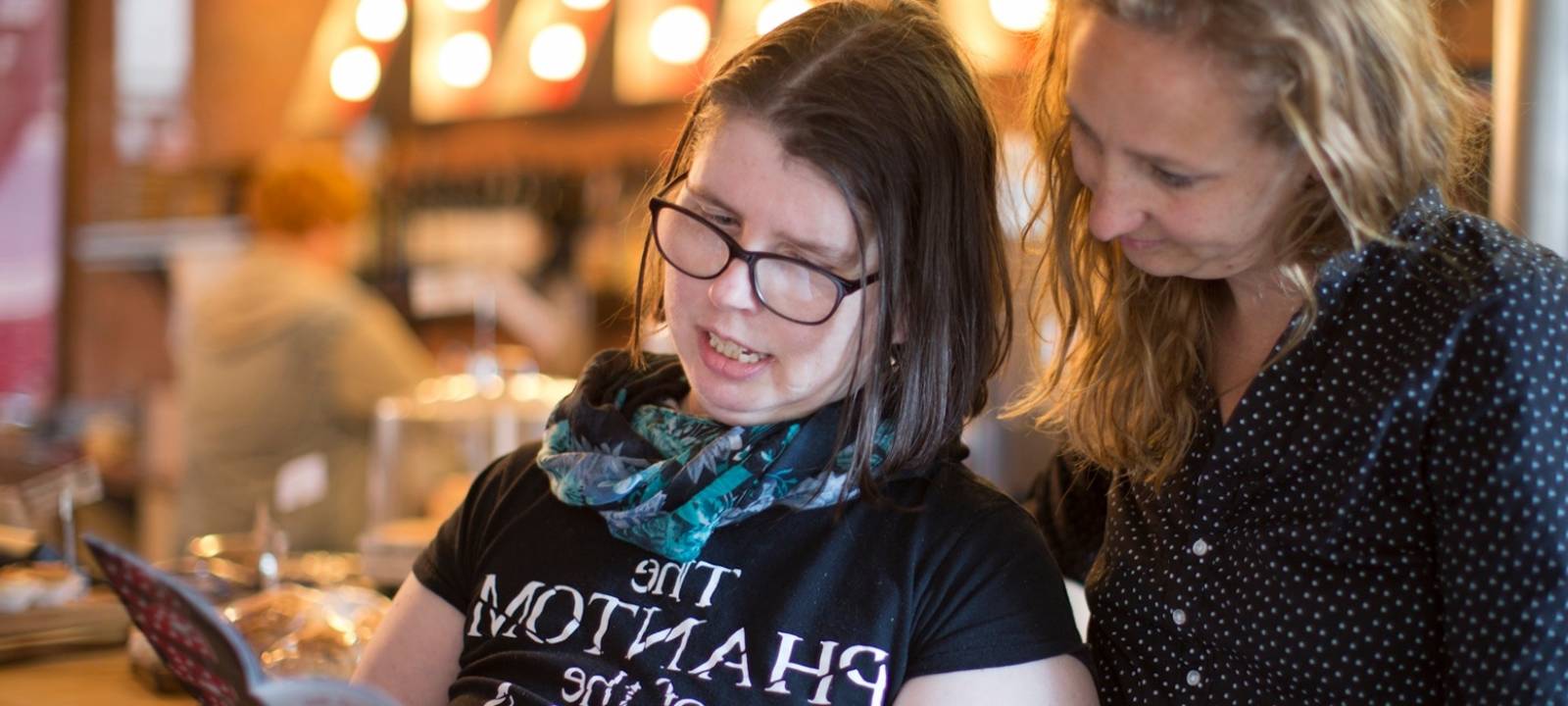 EDITheroimage1600-700AmyandTessareadingflyer.jpg | Mencap